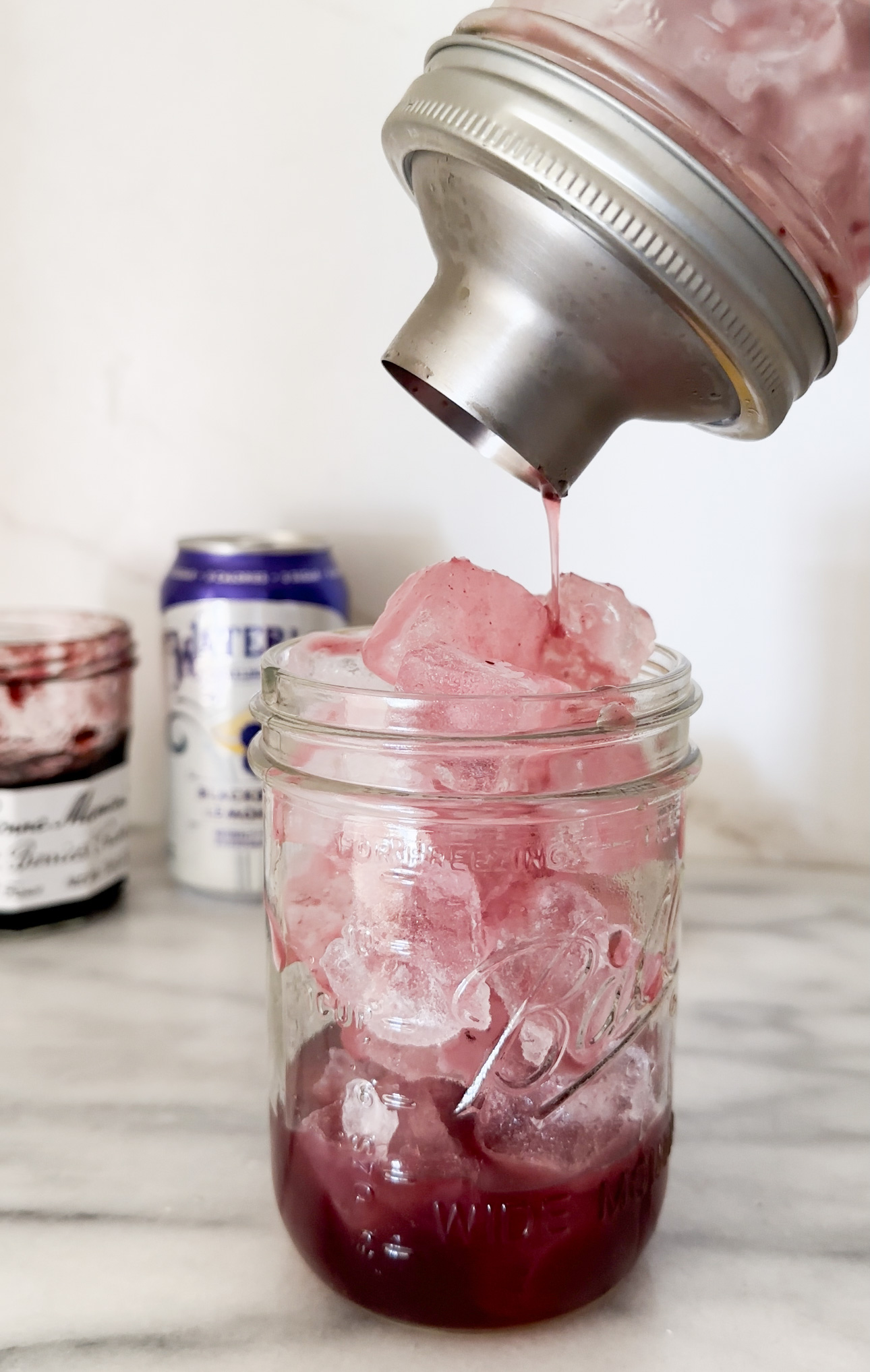 Mocktail Monday: Blackberry Jam Spritzer Recipe - Rachel Dodge